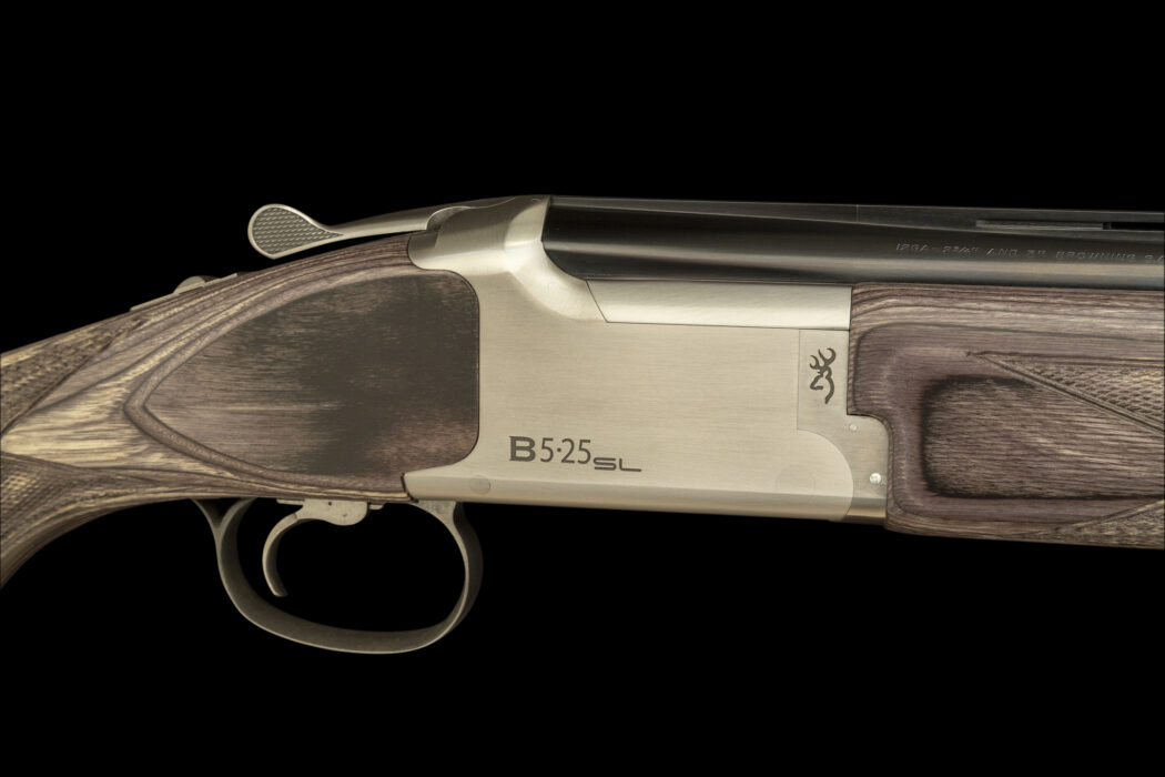 Browning - B525 Sporter Laminated Adjustable Over And Under, 12 Gauge - 241213/701 - Sportarm