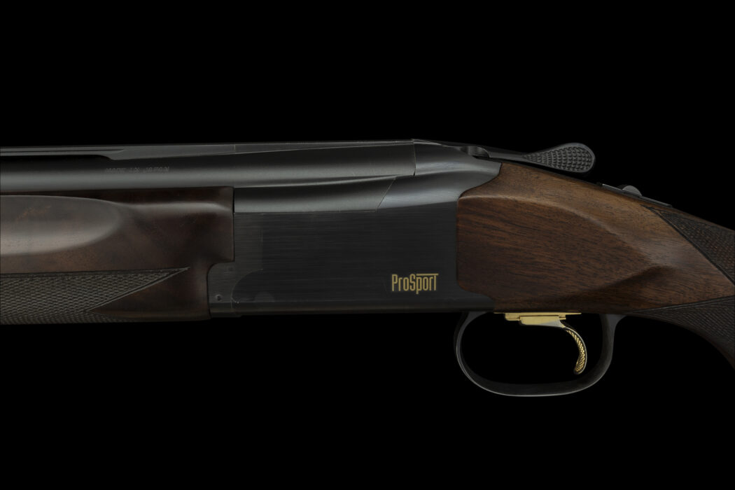 Browning - B725 Pro Sport Adjustable Over and Under, 12 Gauge - 250703/ ...